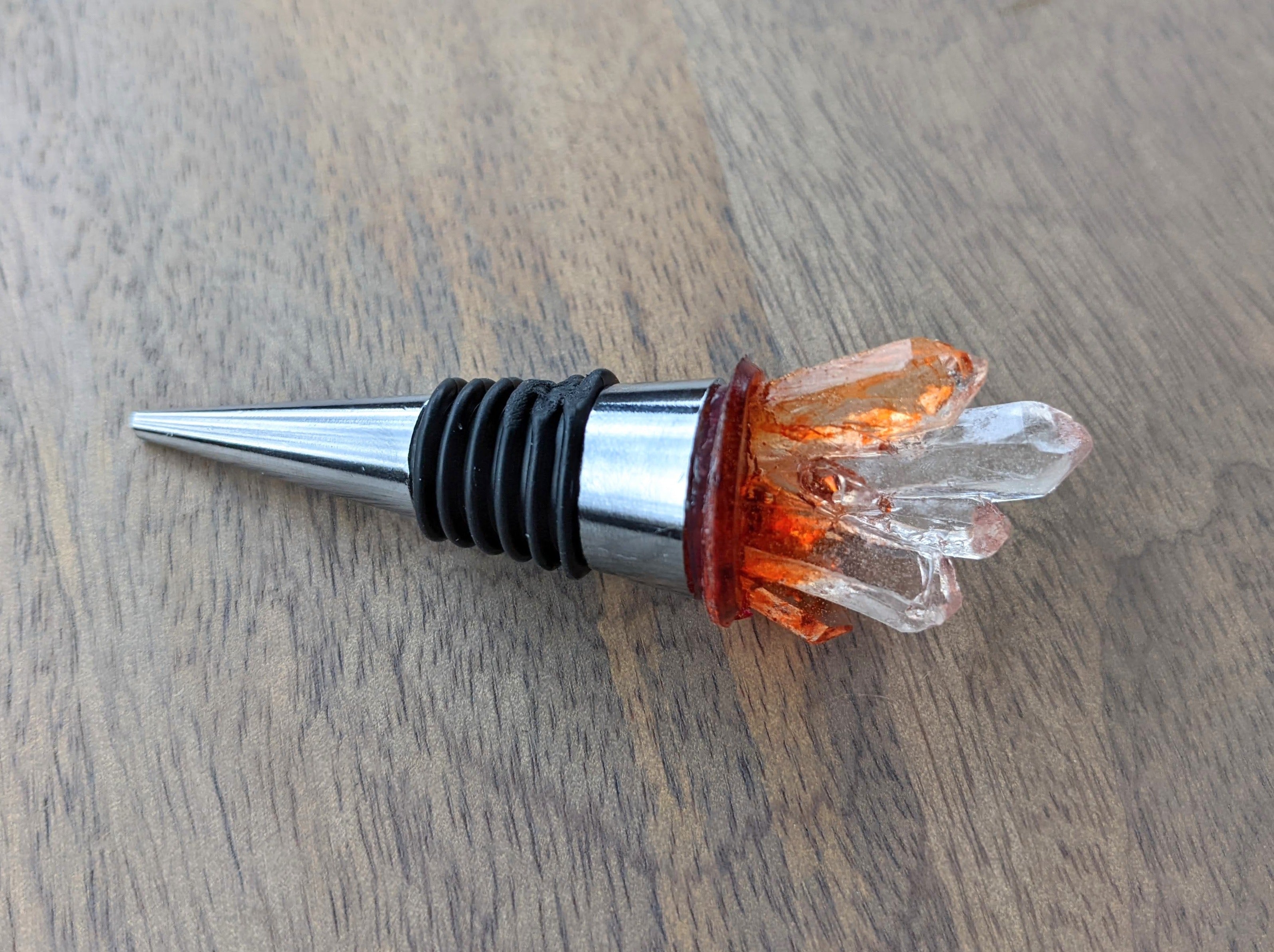 Orange crystal resin wine stopper – Chroma Yadi